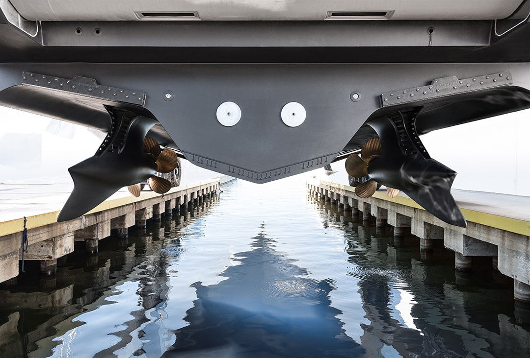 Rolls-Royce Propels Carbon Fiber into its Azipull - NauticExpo e-Magazine